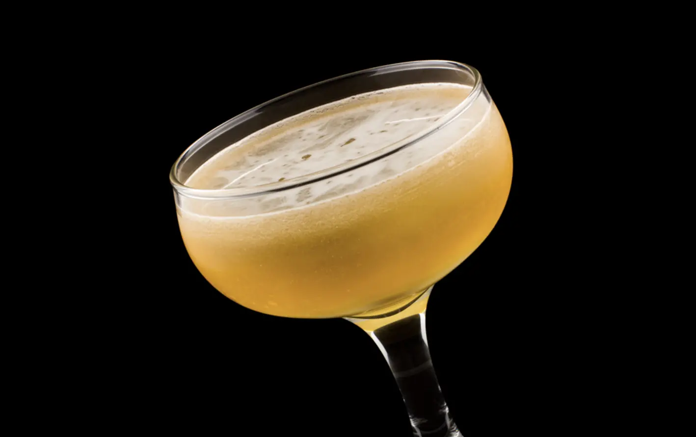 The Ultimate Guide to Sweater Weather Cocktails | Maine Spirits